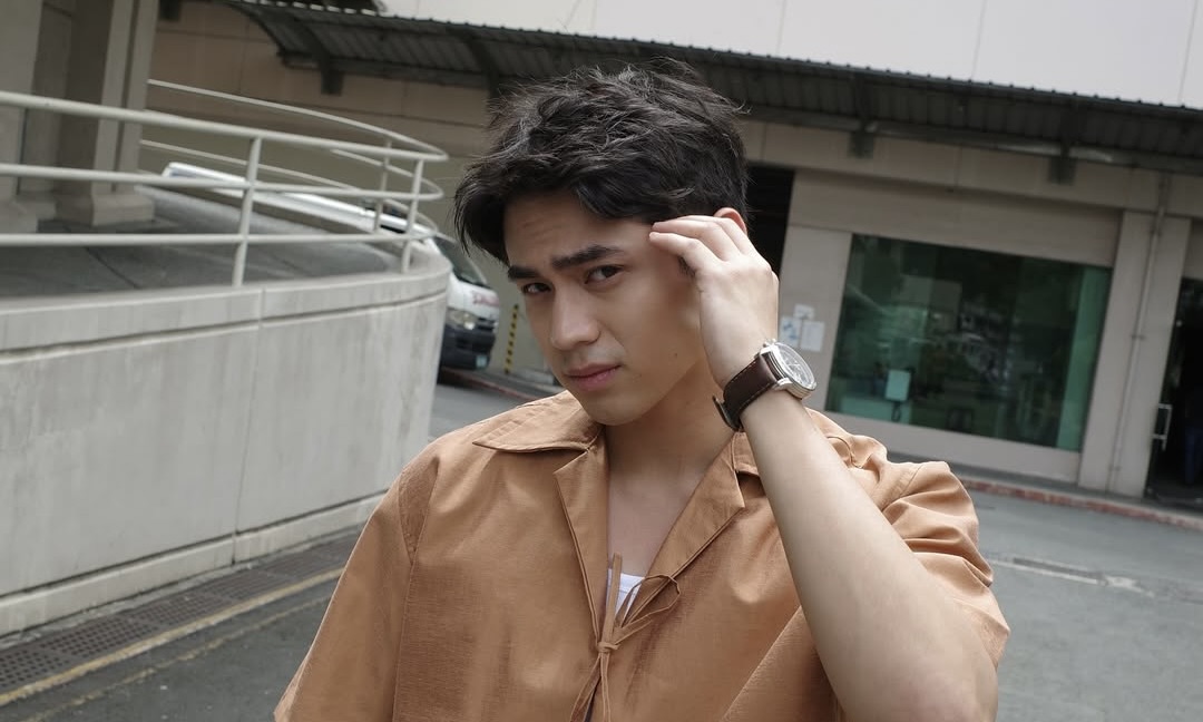 Emilio Daez, former PBB housemate, reacts to fans calling him a 'green ...