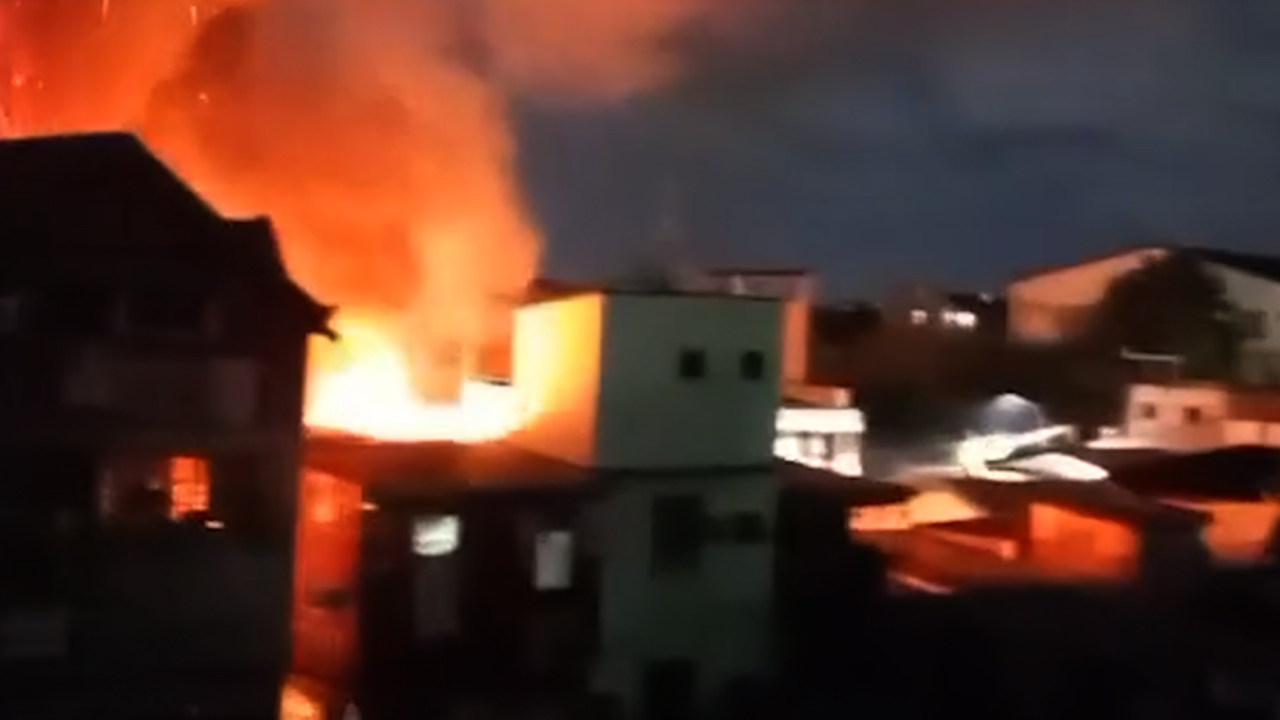 3 children, 2 adults killed in late-night residential fire - Brigada News