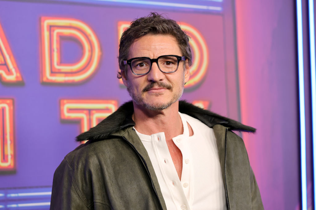Pedro Pascal look-alike stuns NYC crowd, demands real Pedro meet his ...