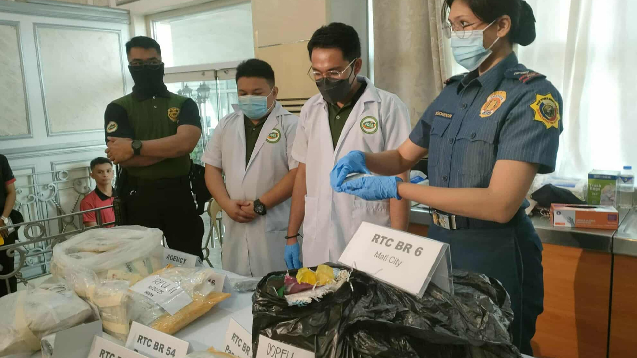 PDEA Davao destroys ₱4 million illegal drugs - Brigada News